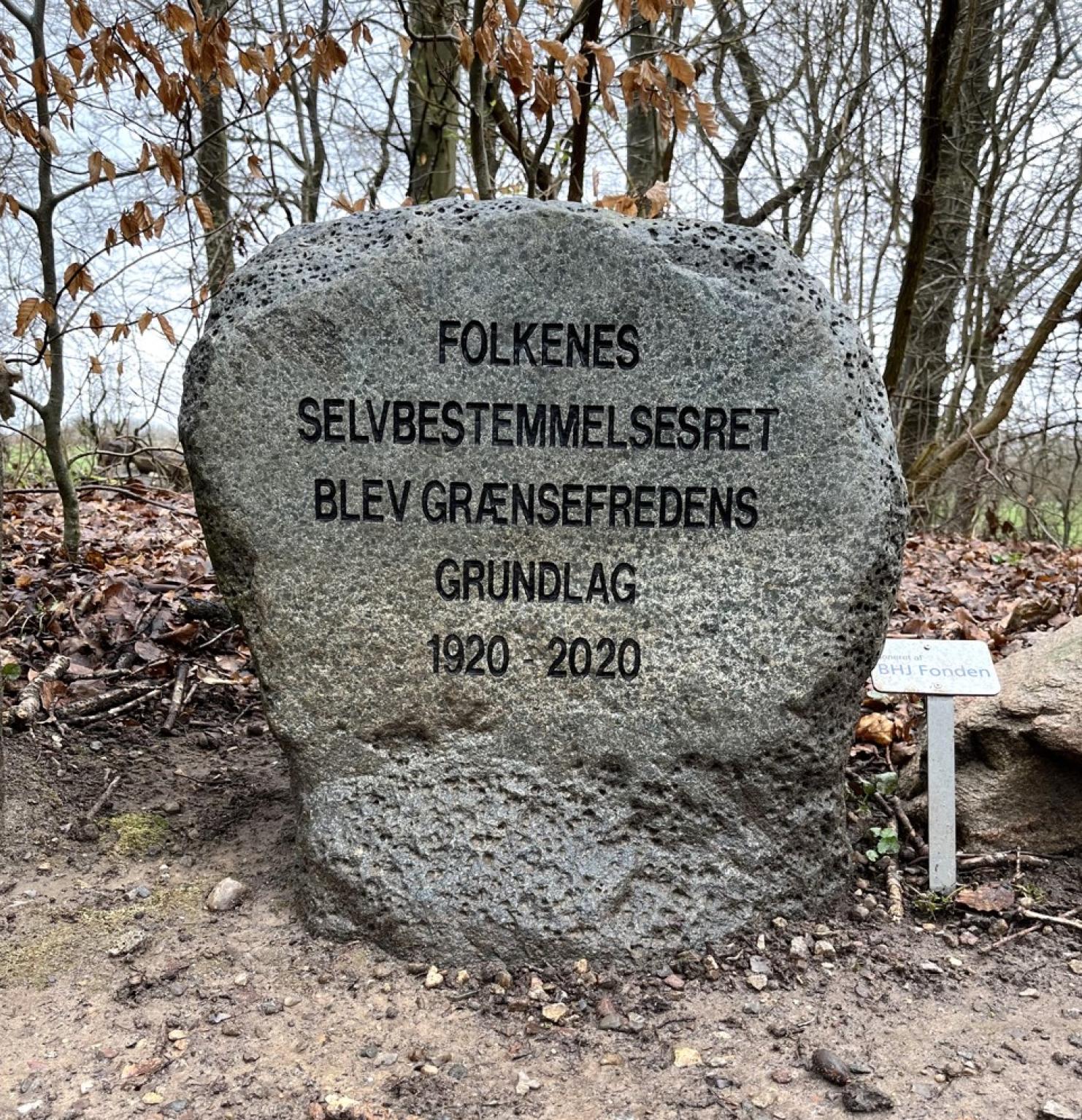 Urnehoved (jubilæumssten 2020) | Grænseforeningen.dk